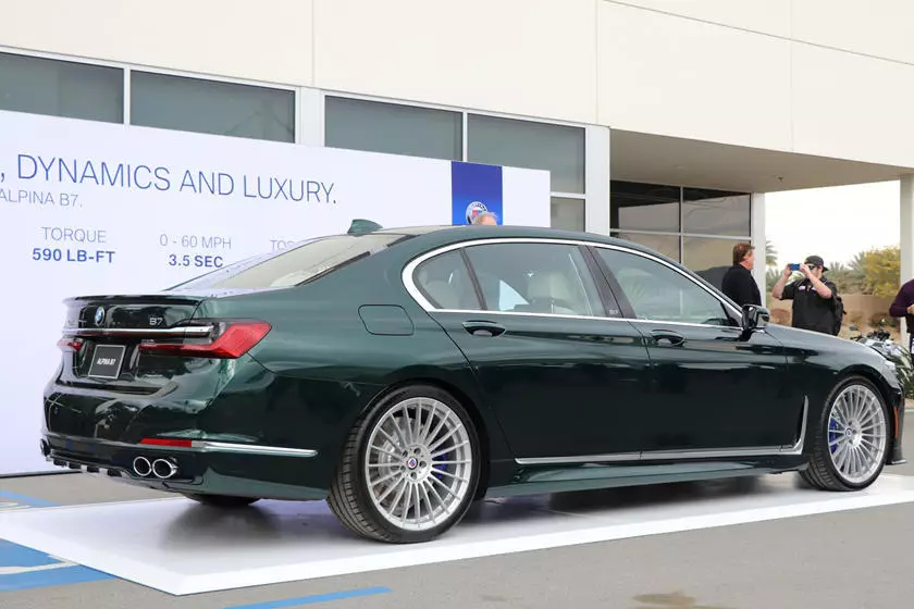 Non podes pagar un Alpina B7? Aquí tes sete súper berlinas máis baratos 54030_2