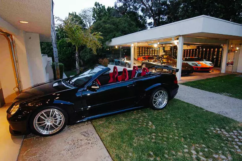 The Ultimate Dream Car Garages 54207_10