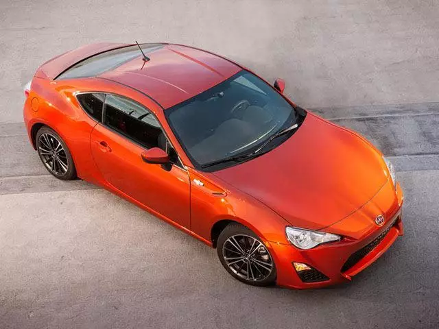 Sal die volgende generasie van die Subaru BRZ 'n hibriede wees? 54296_3