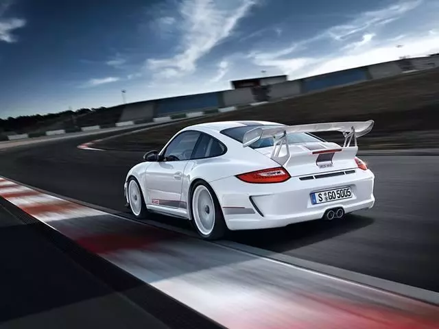 5 Nga Variantet më të Mëdha Porsche 911 të të gjitha kohërave 54532_4