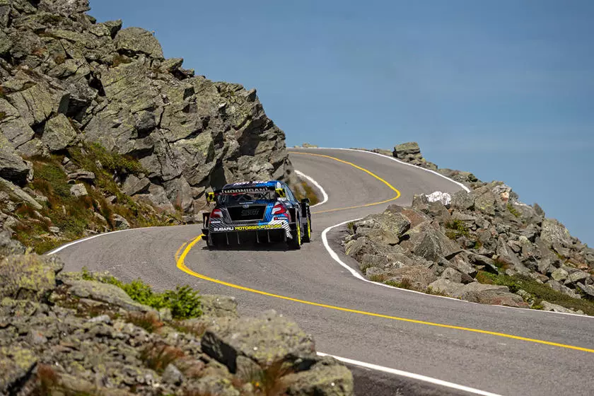 Buka irekhodi lika-Travis Pastrana 862-HP WRX STI Smash Mt. Washington Hillclimb Record 54831_7