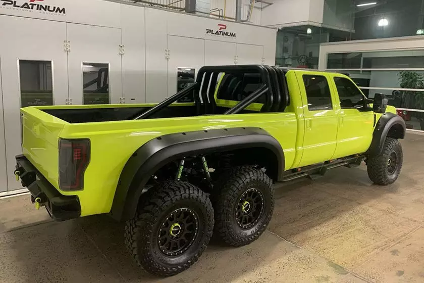 I-Acid Green 6x6 Ford Super Duty Imane Iyacasula 55256_2