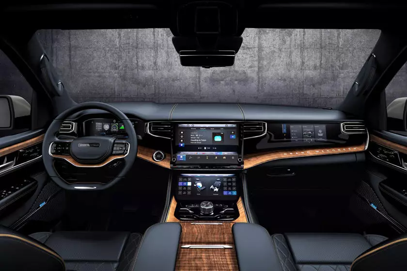 2022 Jeep Grand Wagoneer Dashboard