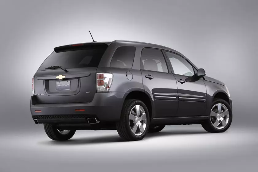 2008-2009 Chevrolet Equinox უკანა კუთხის ხედი