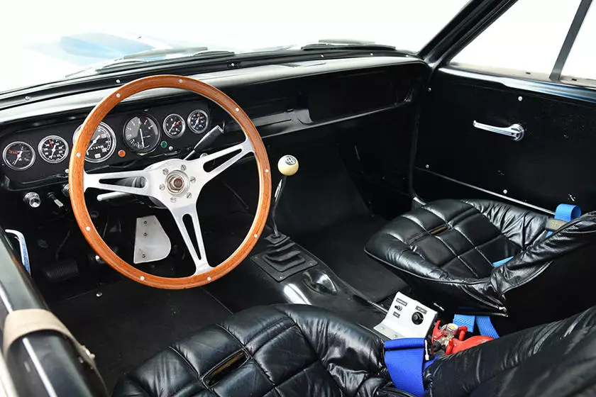 Þessi 1966 Shelby GT350 Racer var í eigu Sir Stirling Moss 55699_4