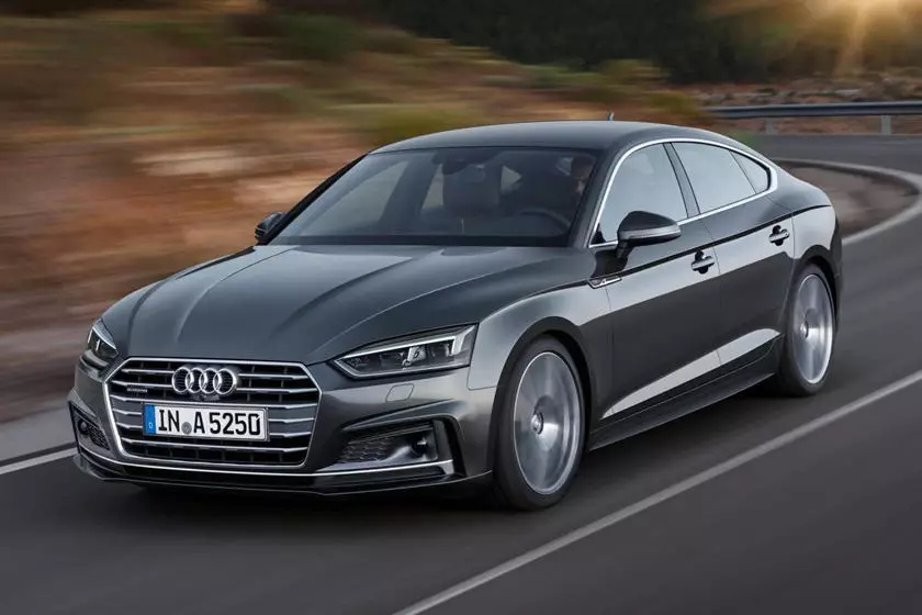 2018-2019 Audi A5 Sportback פראָנט View דרייווינג