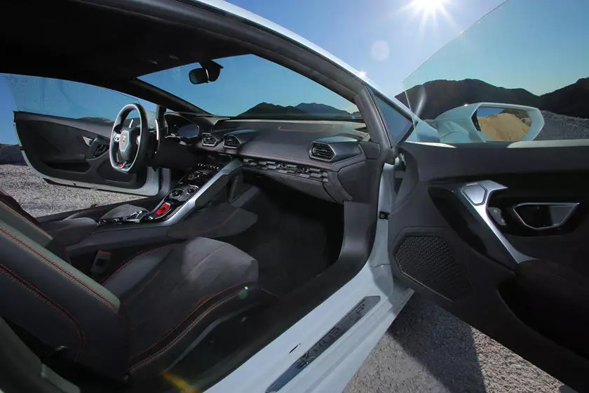 2015-2019 Lamborghini Huracan Dashboard