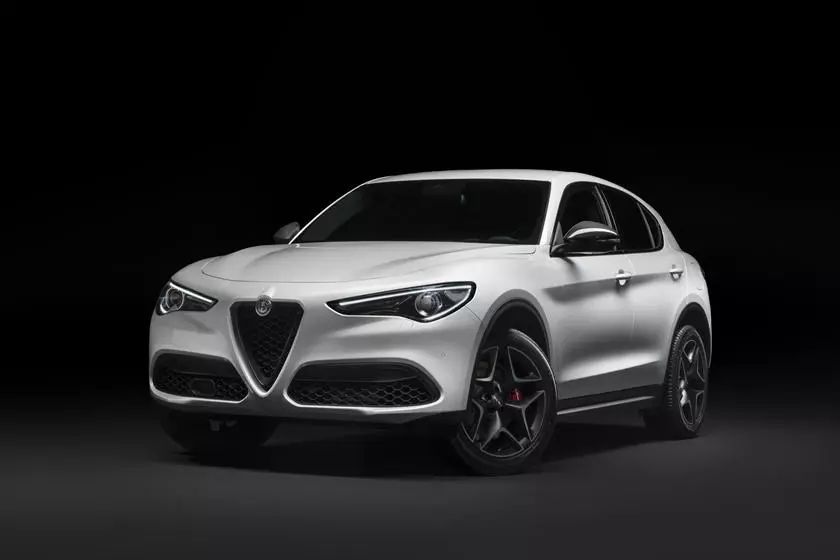 Alfa Romeo celebra o regreso da F1 con modelos de edición limitada 56056_5