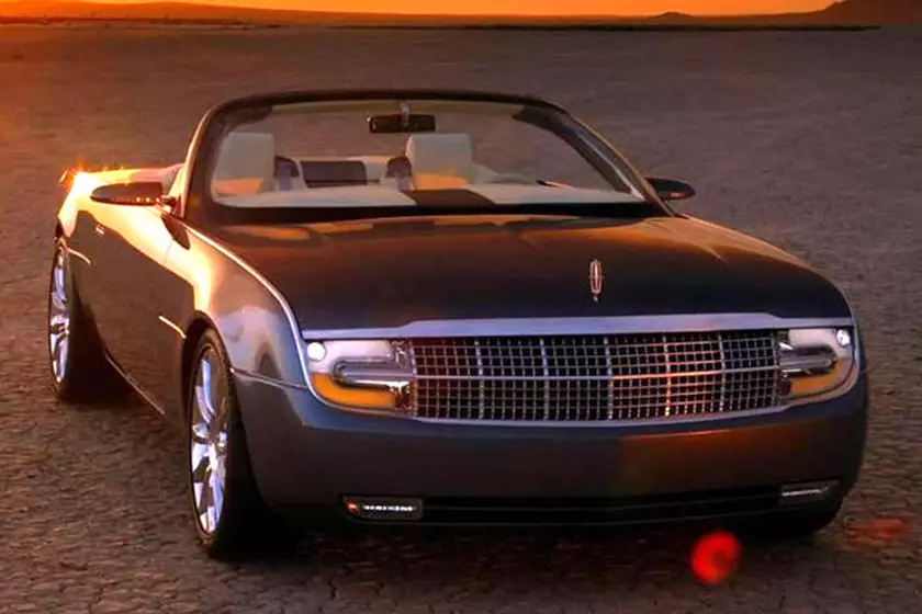 Lincoln po planifikon një kupë me bazë Mustang?