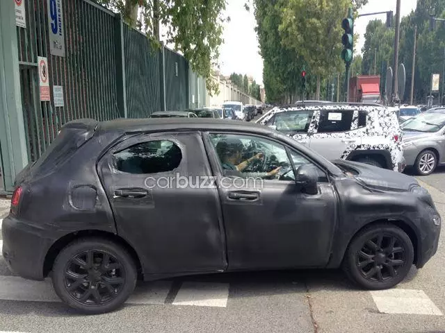 Fiat Renegade, Oeps, Sorry Fiat 500X-afbeeldingen gelekt 56244_3