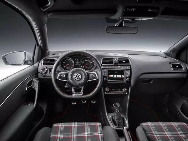 Wedi'i Wahardd o hyd yn yr Unol Daleithiau: Volkswagen yn Datgelu Polo GTI wedi'i Ddiweddaru 56300_3