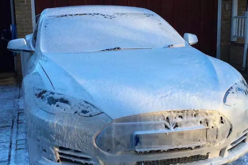 L'estudi mostra que les temperatures extremes poden reduir l'abast dels vehicles elèctrics a la meitat 56333_2