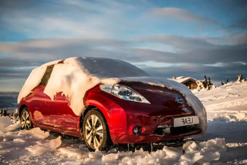 L'estudi mostra que les temperatures extremes poden reduir l'abast dels vehicles elèctrics a la meitat 56333_4