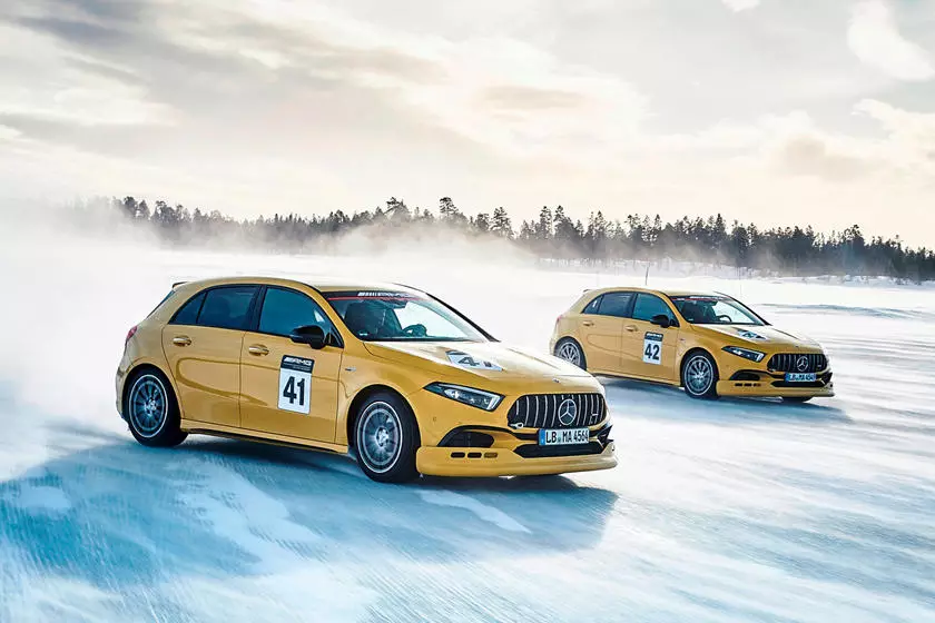 Mercedes-AMG's Winter Driving School ziet er verder dan episch uit 56376_3