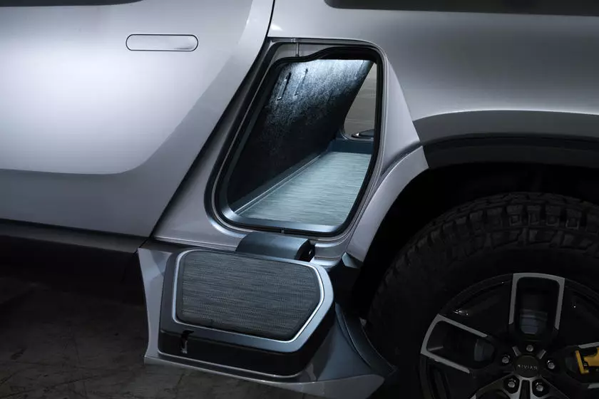 2022 Rivian R1T Truck Portbag Storage