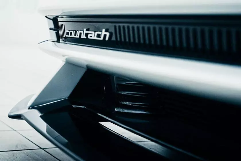 Leaked! Lamborghini Countach LPI 800-4 56469_5