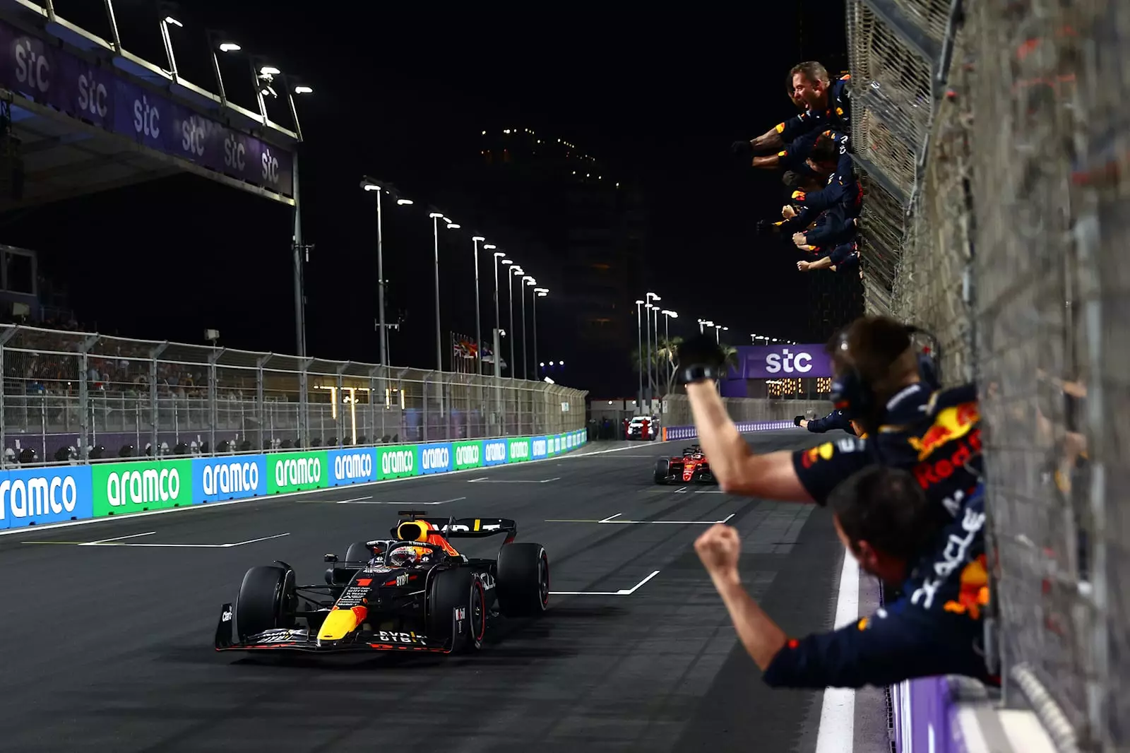 5 ประเด็นสำคัญจากงาน Saudi Arabian Grand Prix ในปี 2022