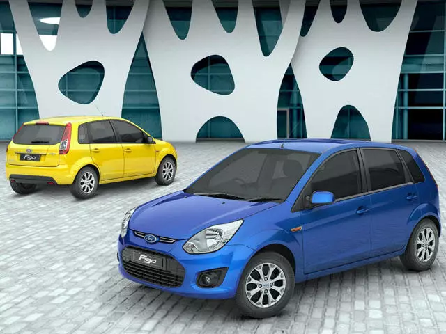 Nocht Ford Figo Nuashonraithe san India 56737_1