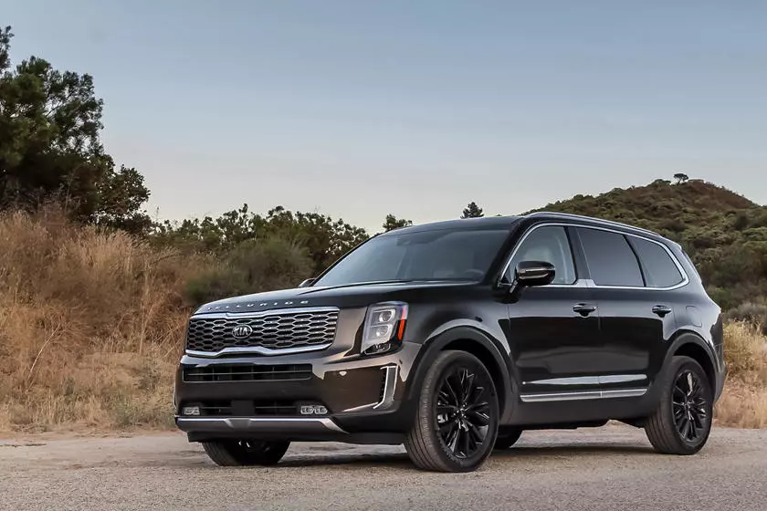 2020 Kia Telluride Vista frontale ad angolo