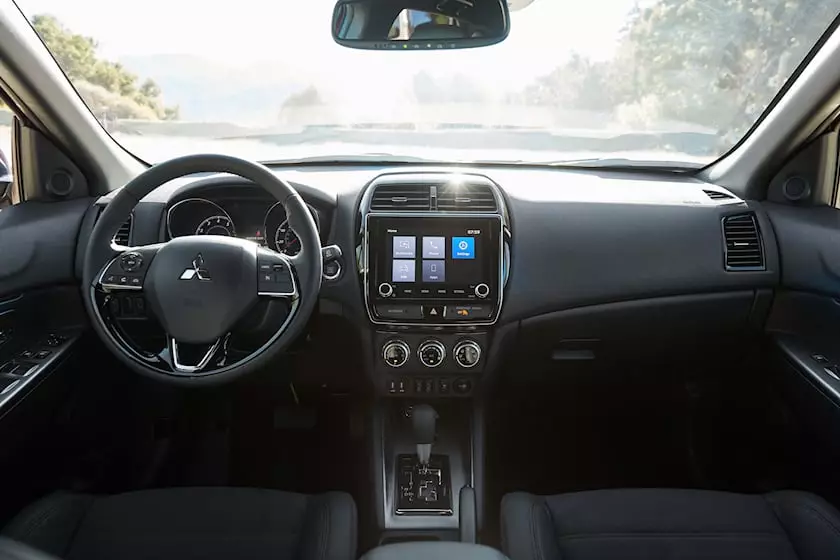 2020-2022 Mitsubishi Outlander Sport Bảng điều khiển trung tâm
