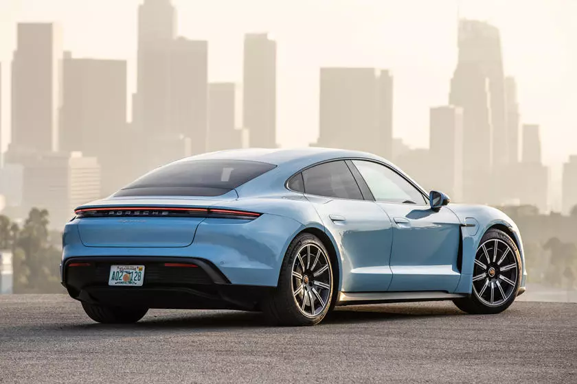 2020-2021 Porsche Taycan 4S Aft Wo