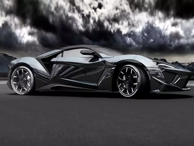 Тавассути Урусро бас кунед, Fenyr SuperSport низ таваҷҷӯҳро мехоҳад 57286_1