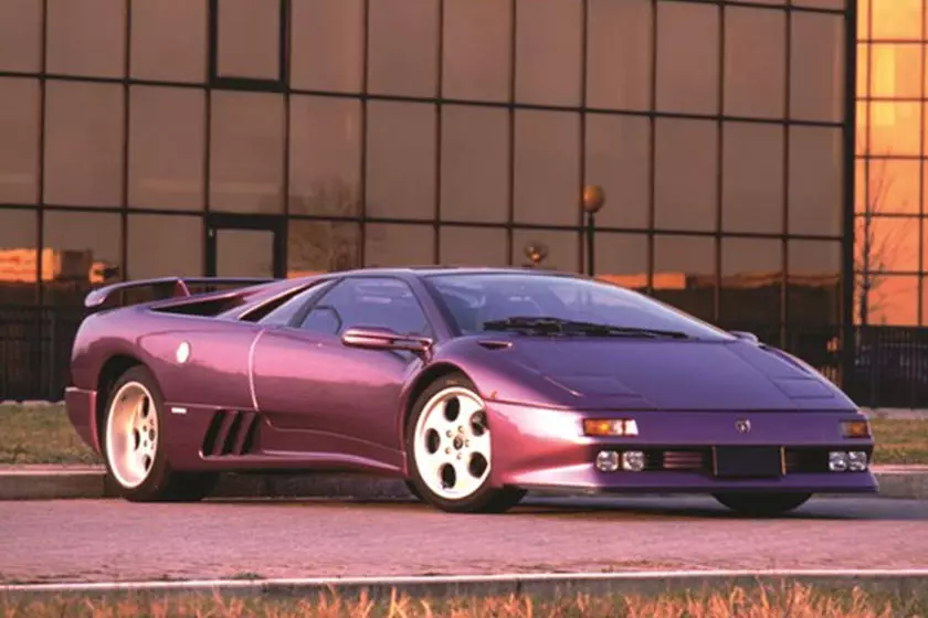 Lamborghini chọrọ ime ememe Countach na Diablo 57299_6