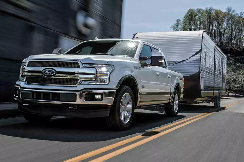 2018 Ford F-150 SuperCab Front View ຂັບລົດ