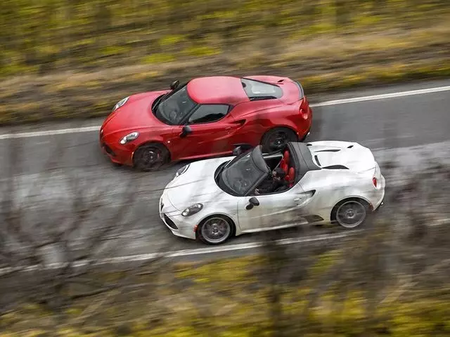 Alfa Romeo vill endurbæta 4C til að gera hann að sannkölluðum Halo bíl 57434_1