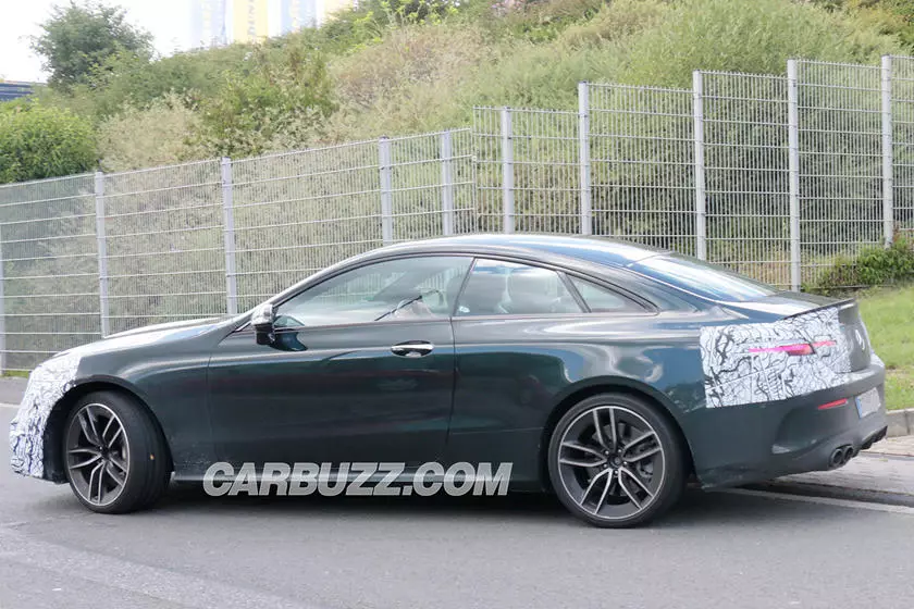 2021 “Mersedes E-Class Coupe” we “Convertible” ýakyn wagtda çykar 57560_10