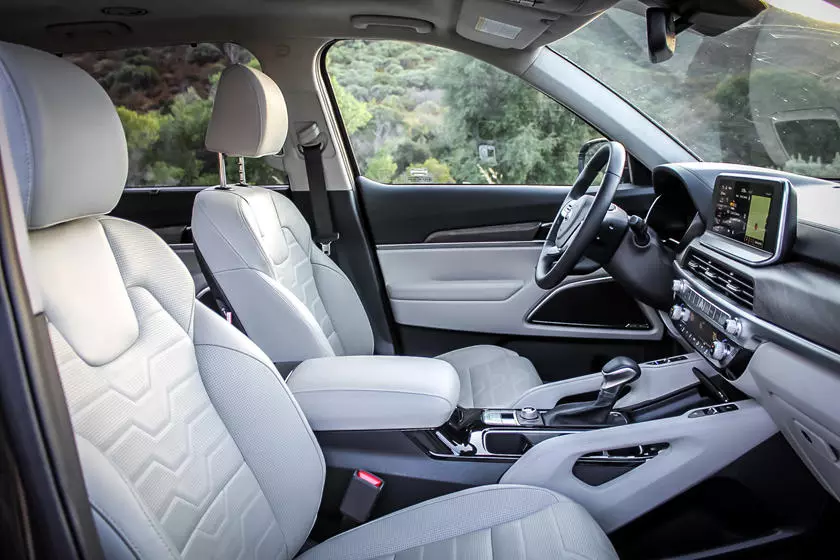 2020 Kia Telluride Front Seats