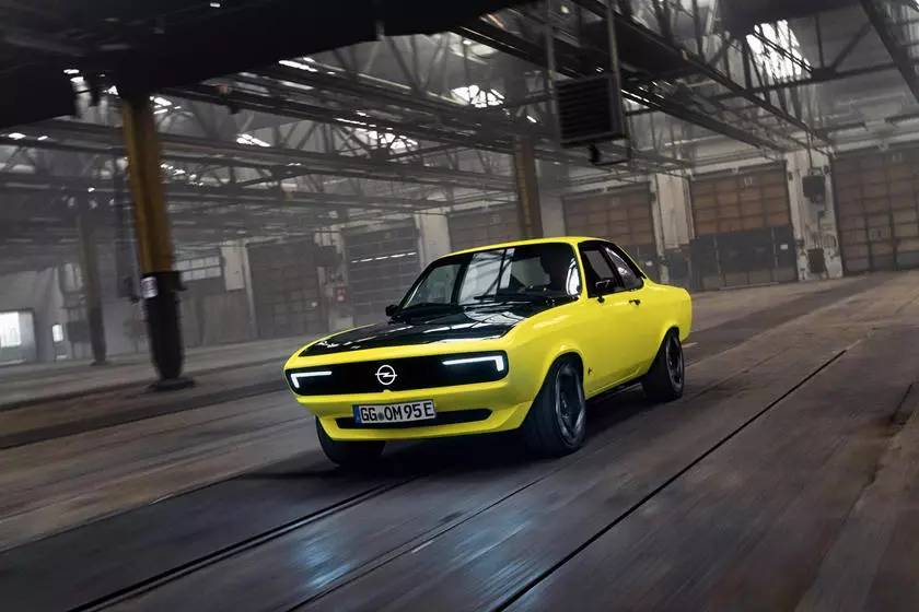 Opel Mendedahkan Manta EV Dalam Semua Kegemilangan Retronya 57832_10