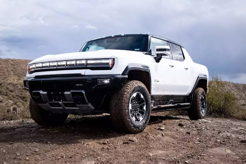 2022 GMC Hummer Front-End View