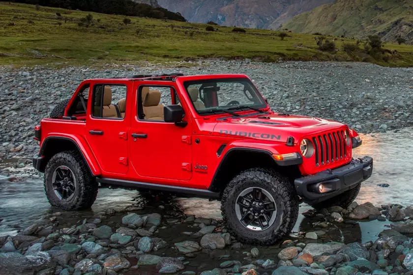 2018-2020 Jeep Wrangler Nieograniczony widok z tyłu