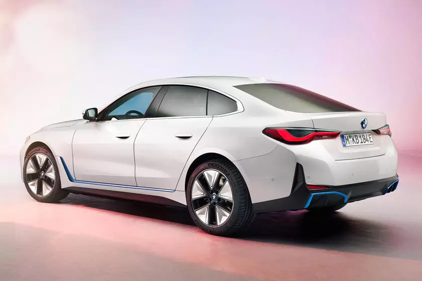 2022 BMW i4 Fijery zoro aoriana