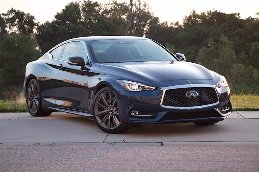 2017-2022 Infiniti Q60 Coupe Front-End View