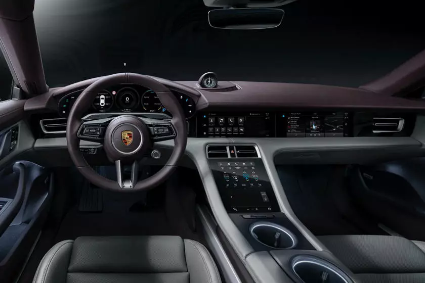 2020-2022 Porsche Taycan 4S Dashboard