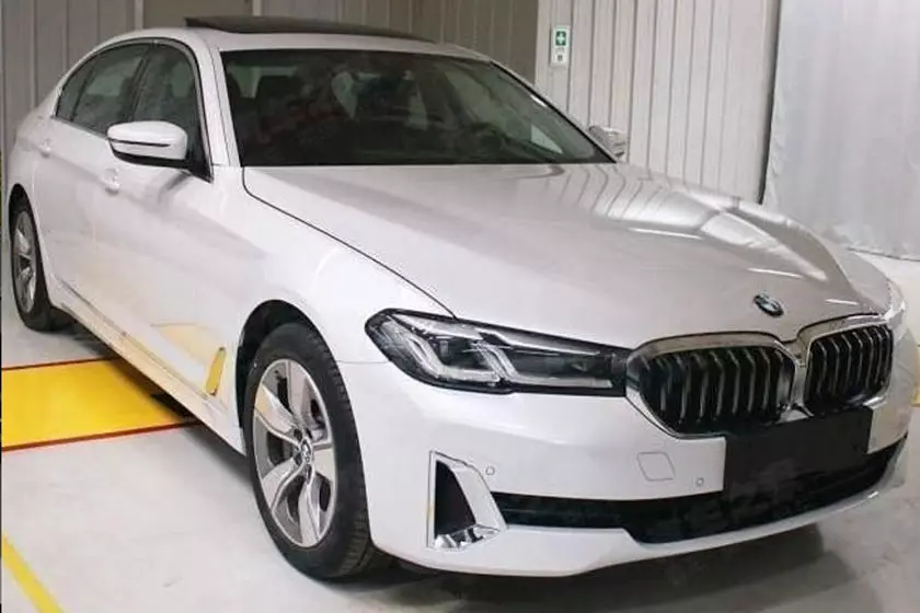 LEAKE: BMW 5-Series fou o loʻo faʻaalia i auiliiliga 58815_7