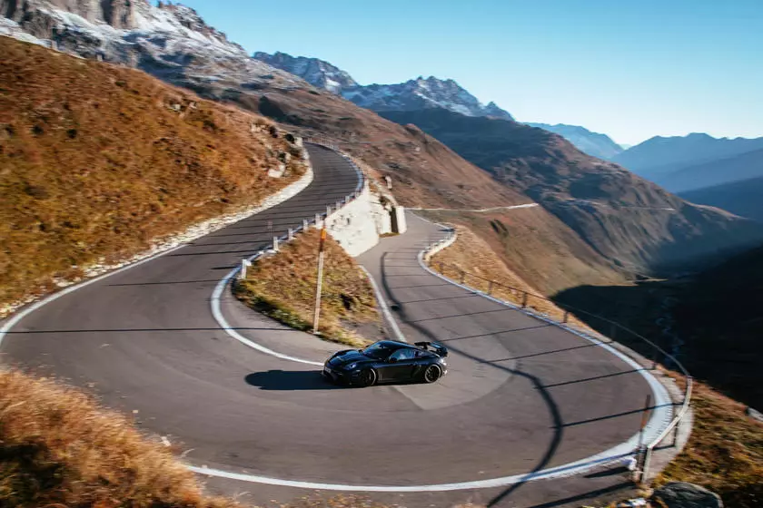 Urmărește Porsche 718 GT4 RS care a stabilit un timp uluitor de rapid la Nurburgring 58994_11