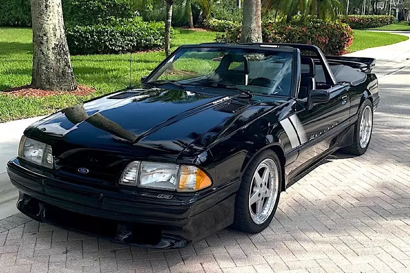 ตัวรถจิ้งจอกหายากพิเศษ Mustang จะขายเพื่อเงิน Supercar 58_1
