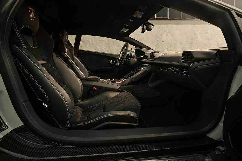 Lamborghini Huracan Evo-ն վերածվել է ածխածնային մանրաթելից 59029_14
