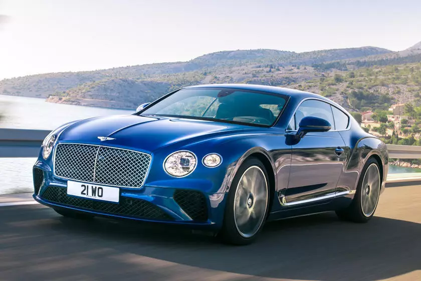 Bentley модели нави аз нажод илҳомёфтаро масхара мекунад 59061_2