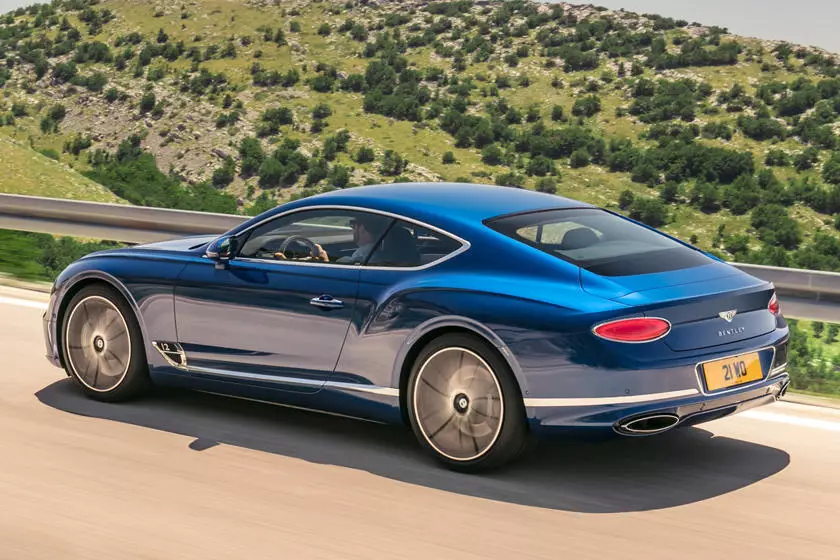 Bentley, Yarıştan İlham Alan Yeni Modeli Tanıttı 59061_3