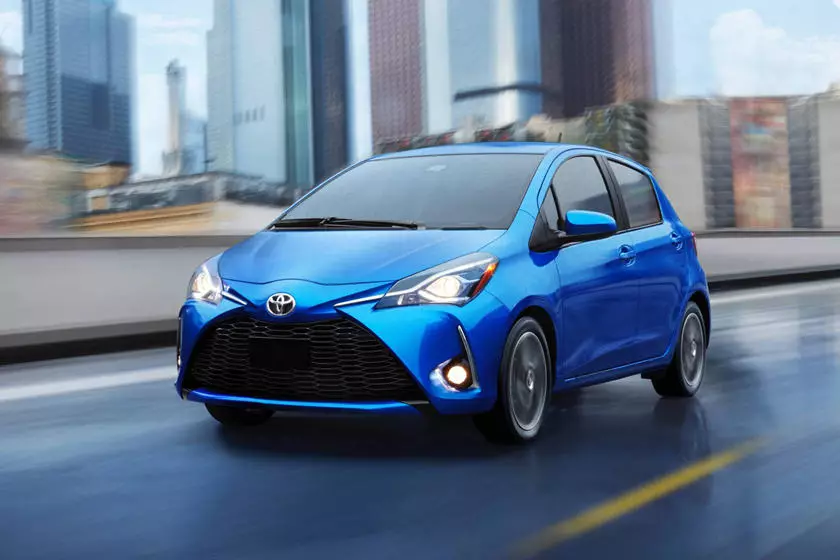 დაემშვიდობეთ Toyota Yaris ჰეჩბეკს 59392_2