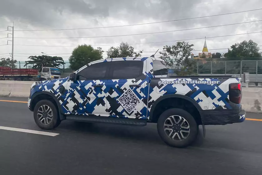 2023 Ford Ranger Spied In XLT, FX4 և Wildtrak զարդարանքներով 59510_6