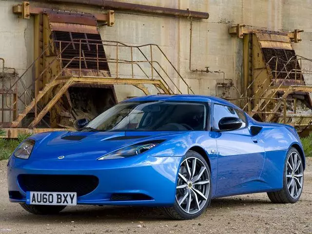 Lotus Evora chun Tuairisceán Buadhach SAM a Dhéanamh in 2016? 59764_1