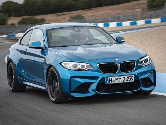 M4 இன்ஜின் மூலம் BMW M2 விரைவில் ஒரு பெரிய பவர் பூஸ்ட் பெற முடியும் 59908_1