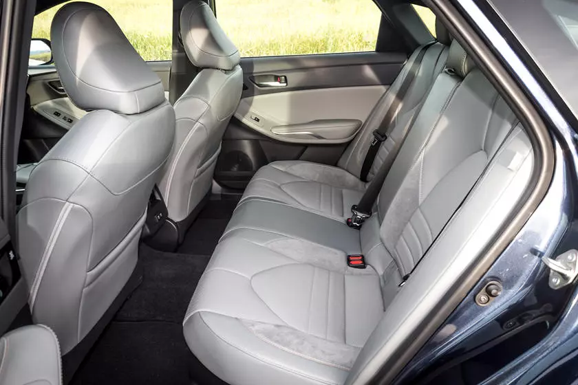 2019-2022 Toyota Avalon Hybrid Rear Passenger Seats