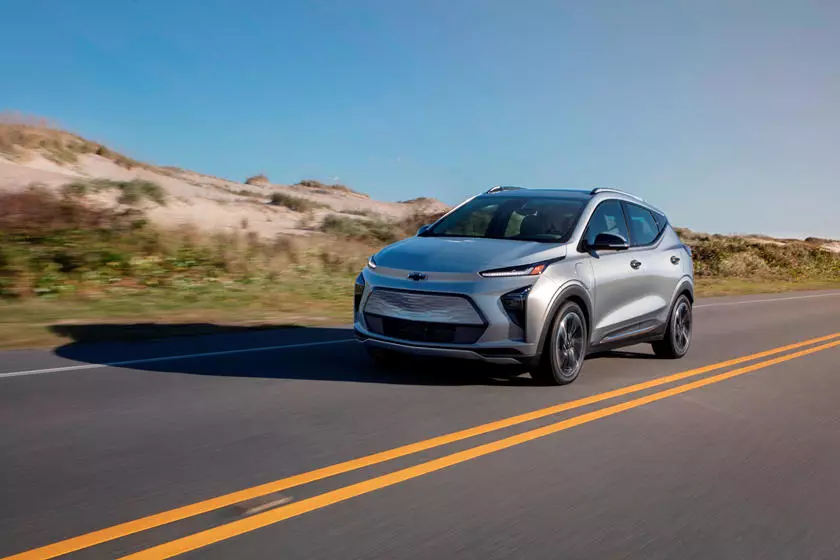 2022 Chevrolet Bolt EUV Front View Driving