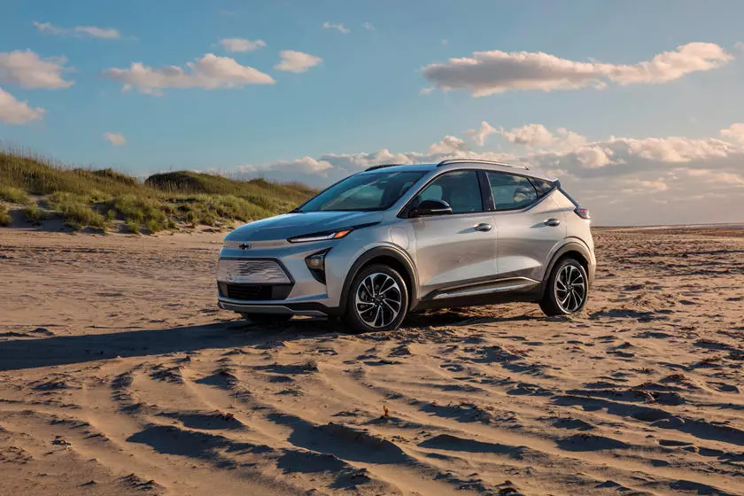 2022 Chevrolet Bolt EUV Front-End View